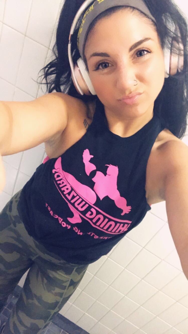 Rocking the Shirts! - Shining Wizards Wrestling Podcast